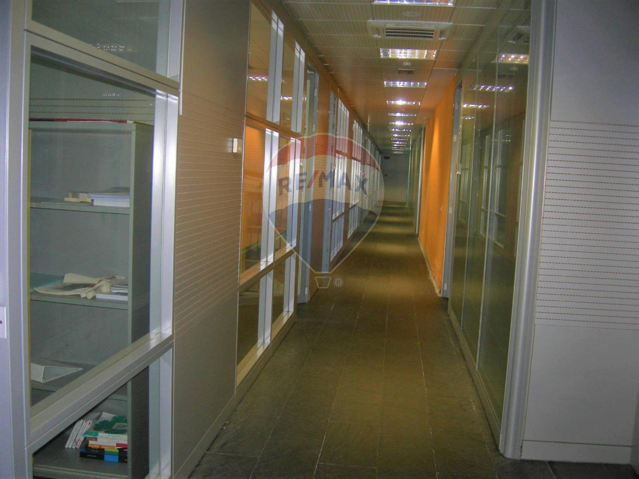 Ufficio in vendita a Belpasso