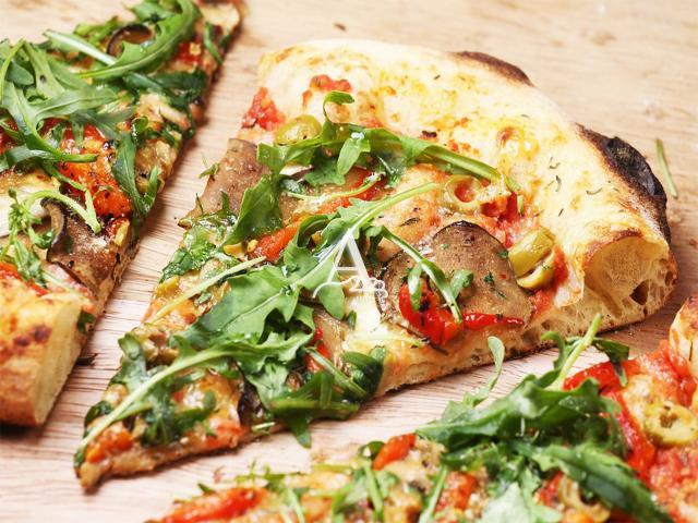 Esercizio commerciale in vendita a Villafranca Di Verona