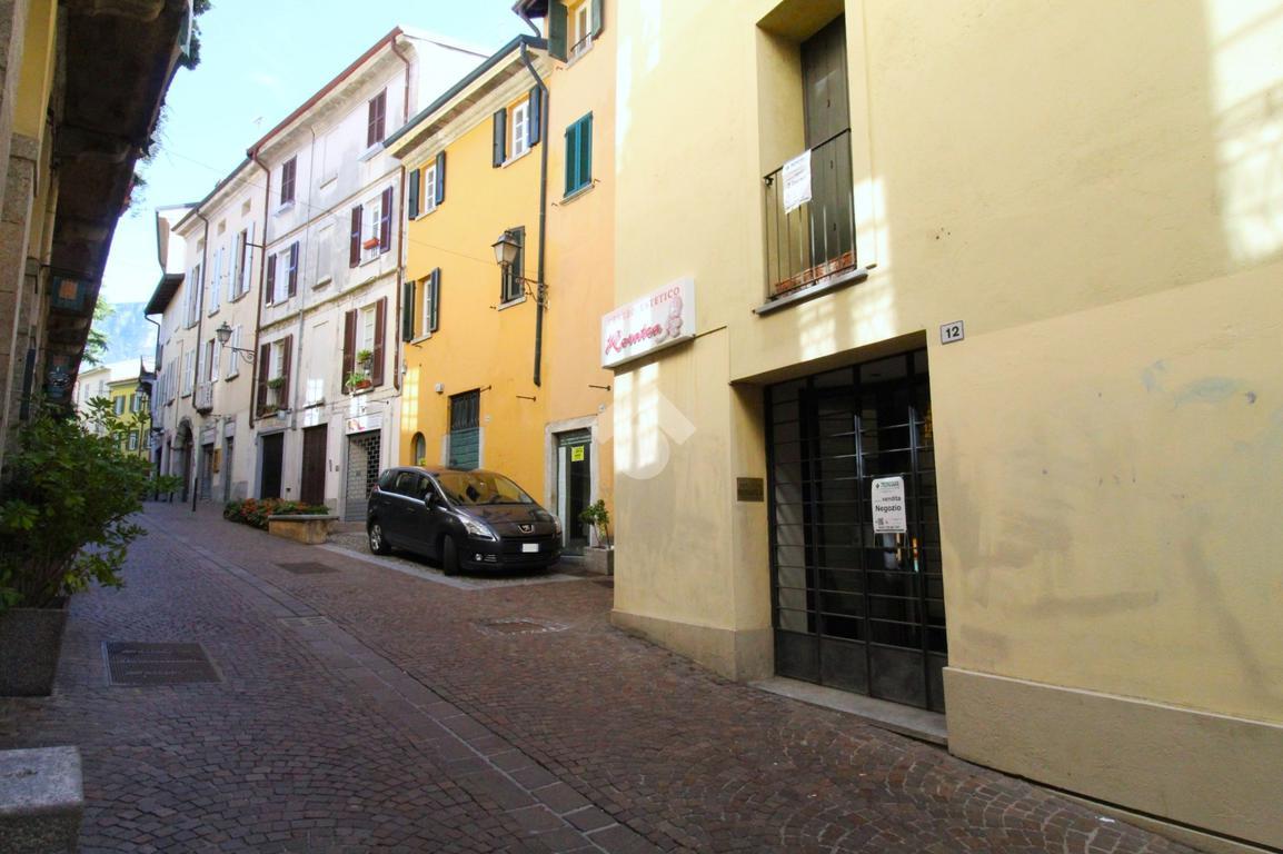 Negozio in vendita a Lecco
