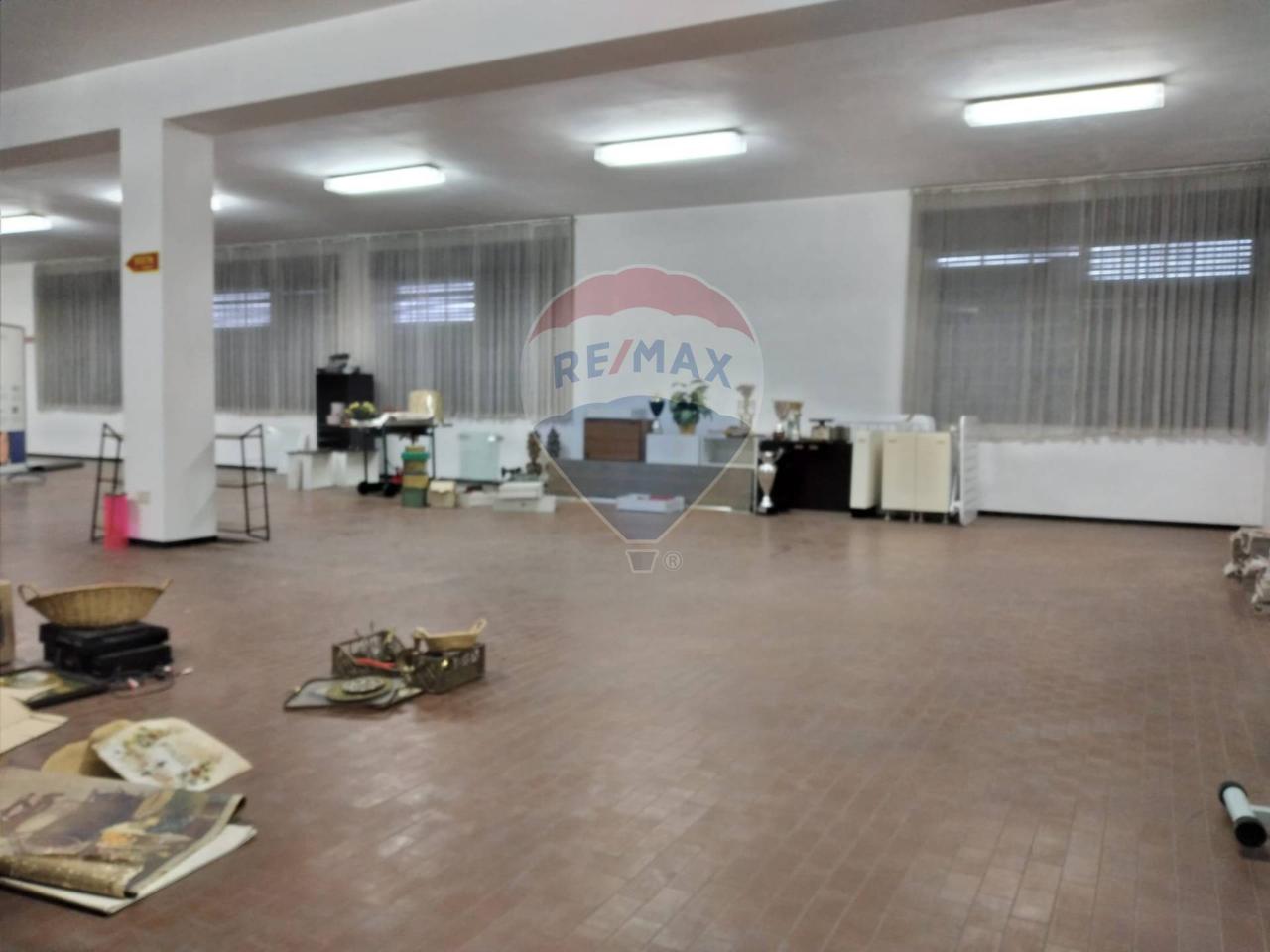 Negozio in vendita a Moncalvo