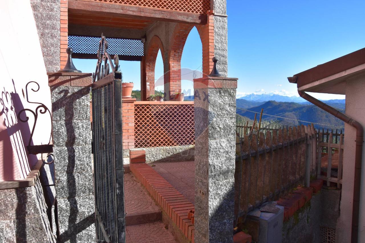 Casa indipendente in vendita a Carrodano