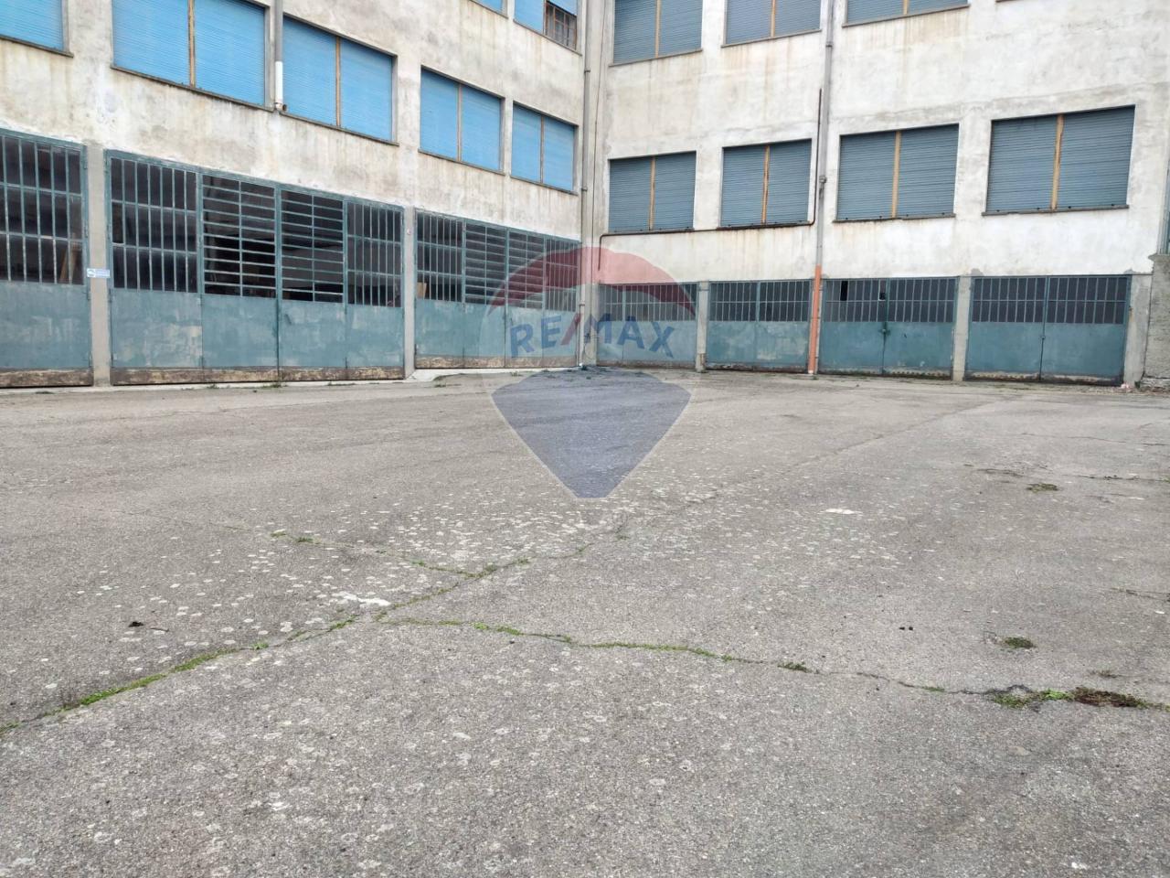 Negozio in vendita a Moncalvo