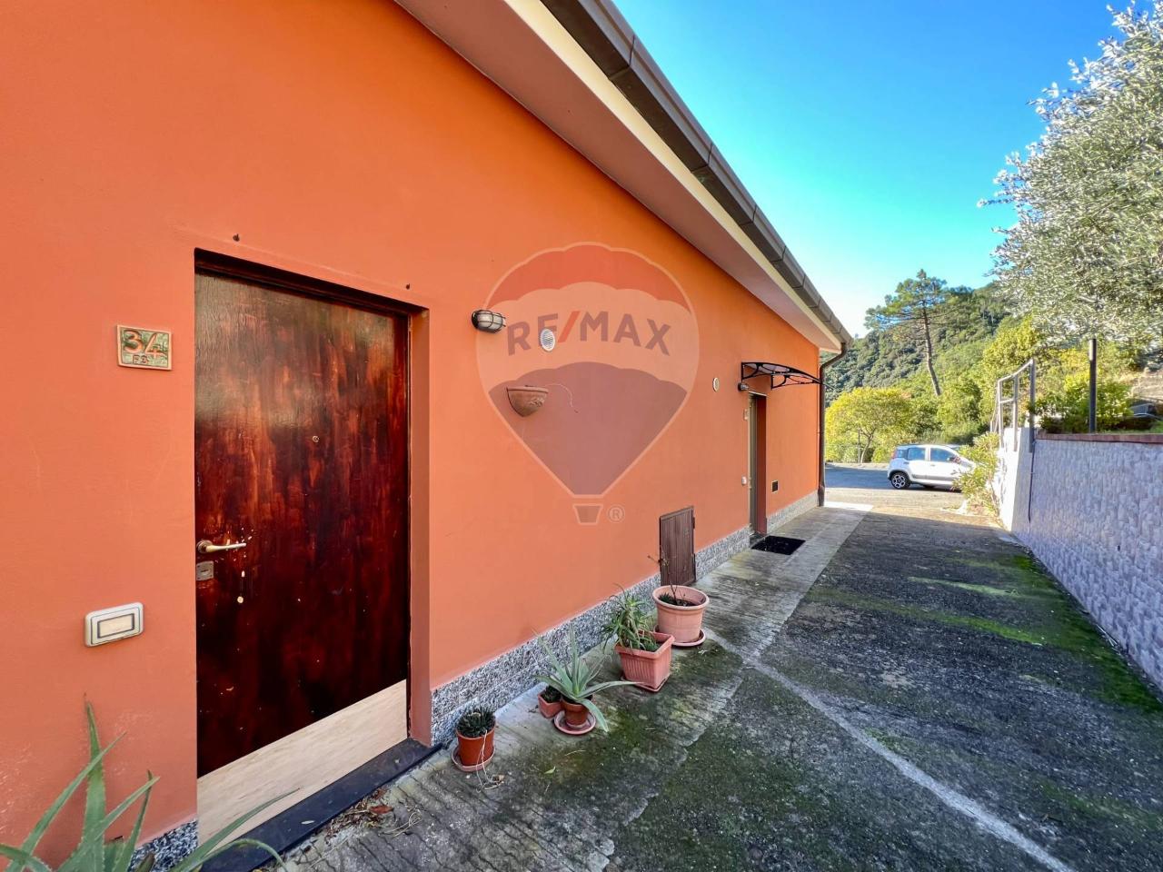 Appartamento in vendita a Deiva Marina
