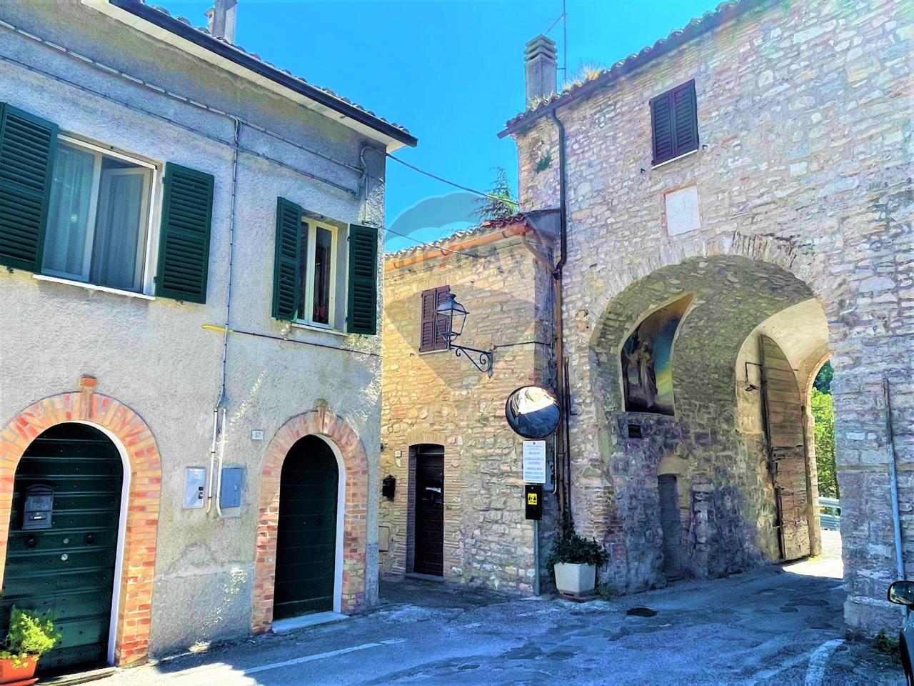 Appartamento in vendita a Arcevia