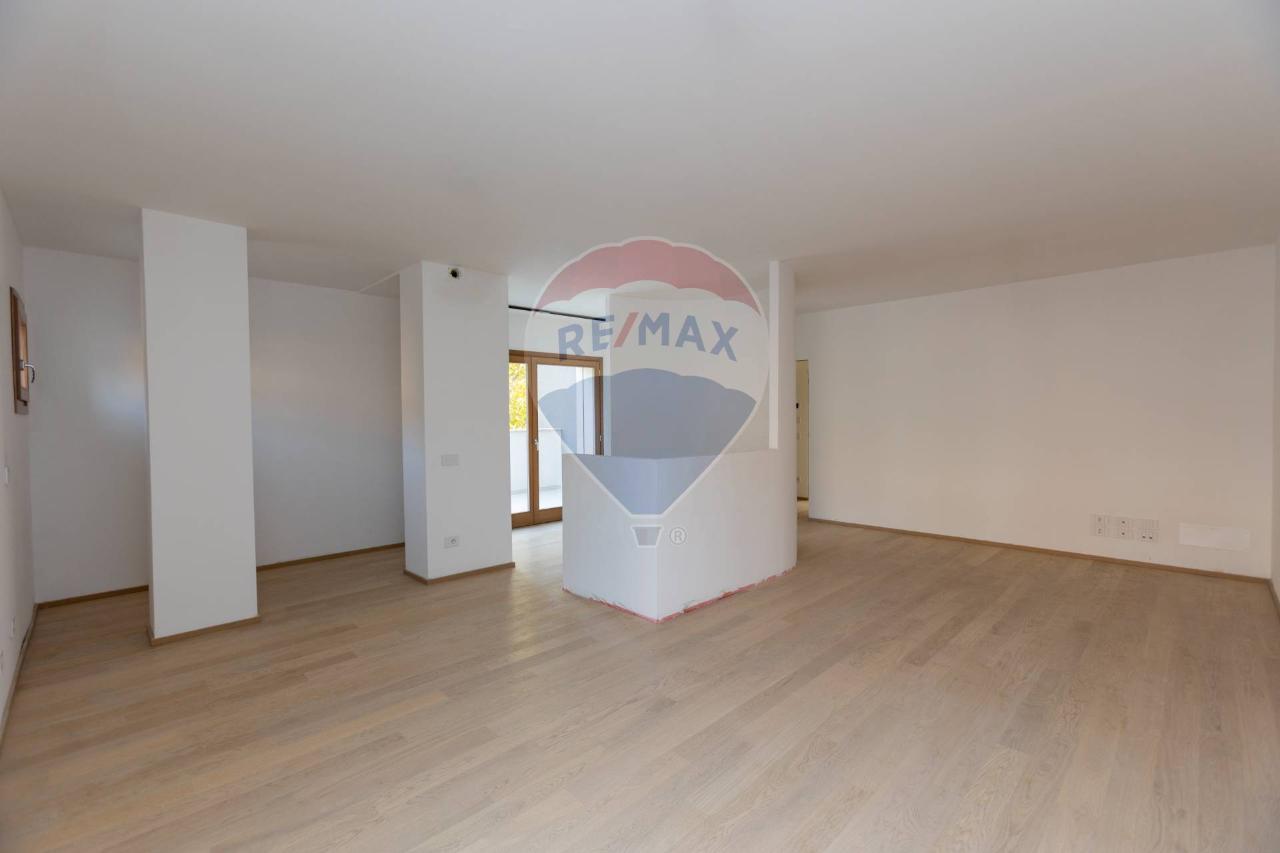 Appartamento in vendita a Jesi