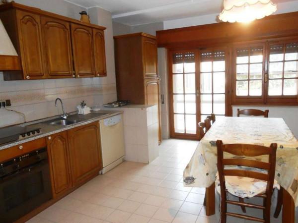 Villa bifamiliare in vendita a Anzio