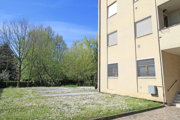 Garage - Posto auto in vendita a Cassano D'Adda