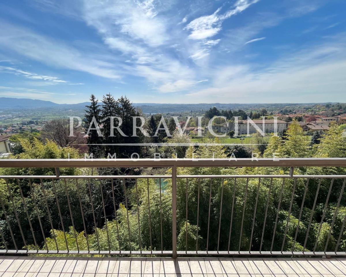 Appartamento in vendita a Albavilla