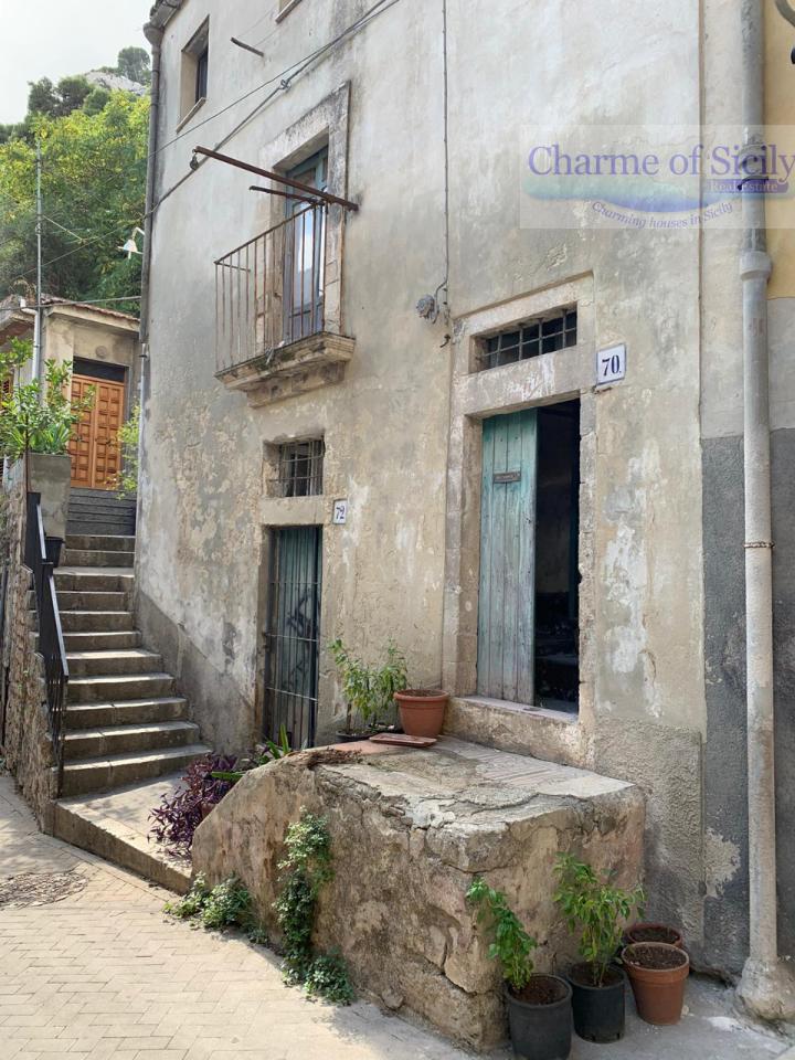 Casa indipendente in vendita a Modica