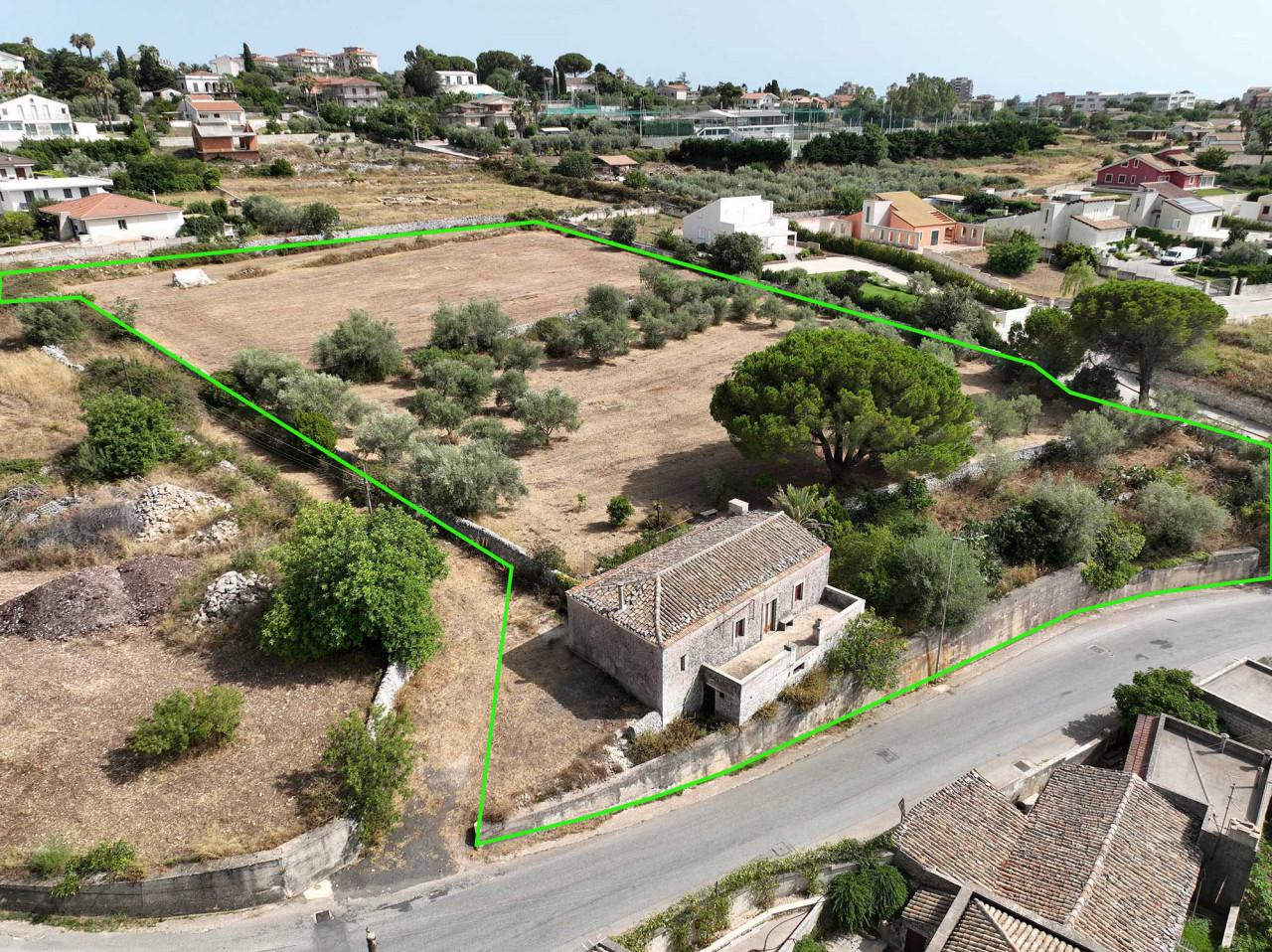 Casa indipendente in vendita a Modica