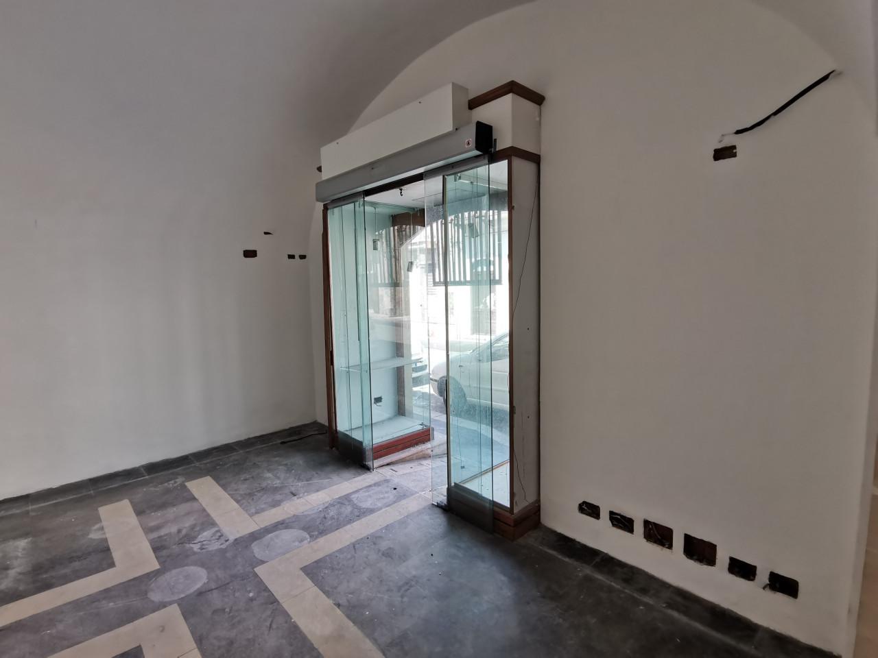 Negozio in vendita a Modica