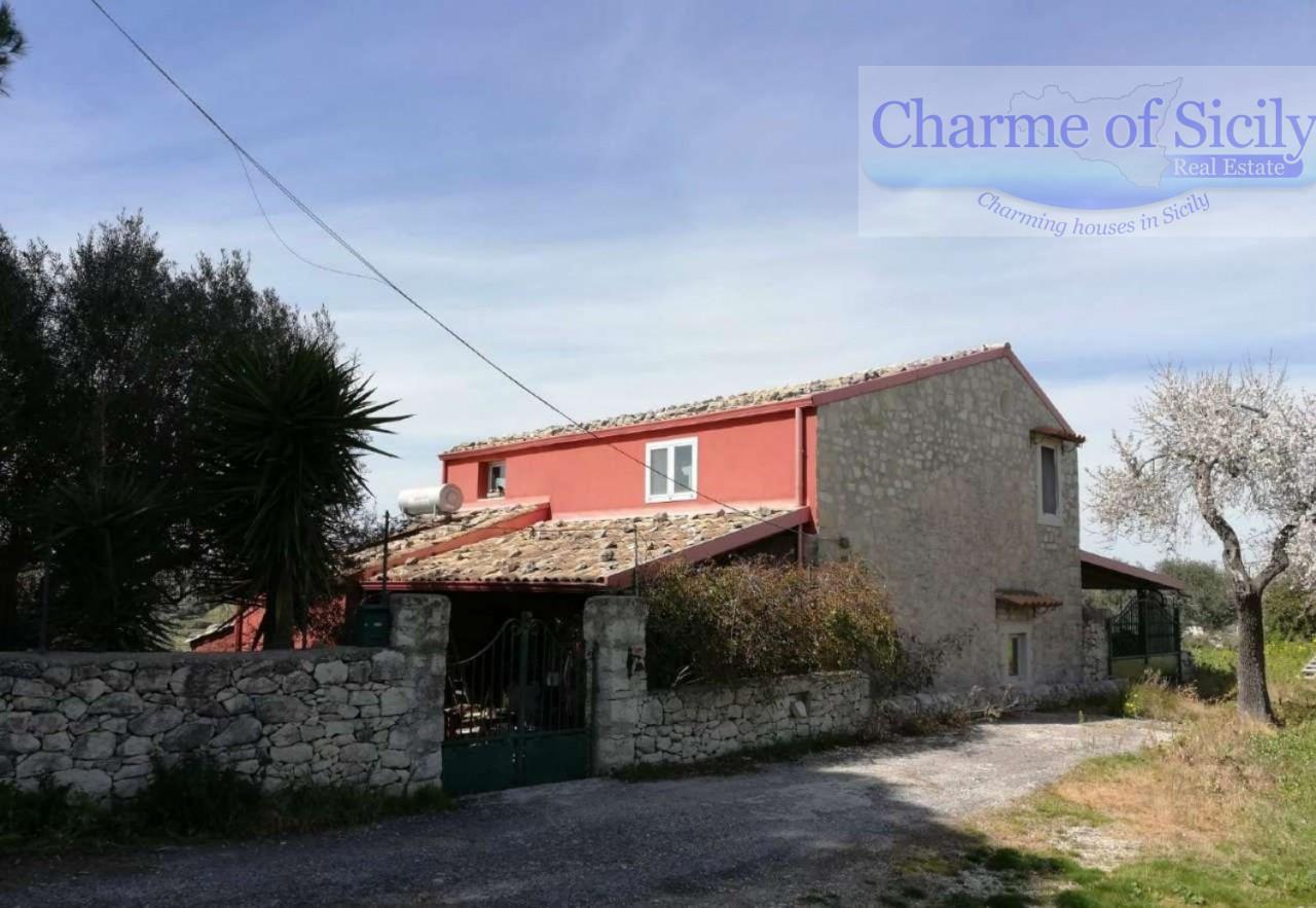 Casa indipendente in vendita a Ragusa