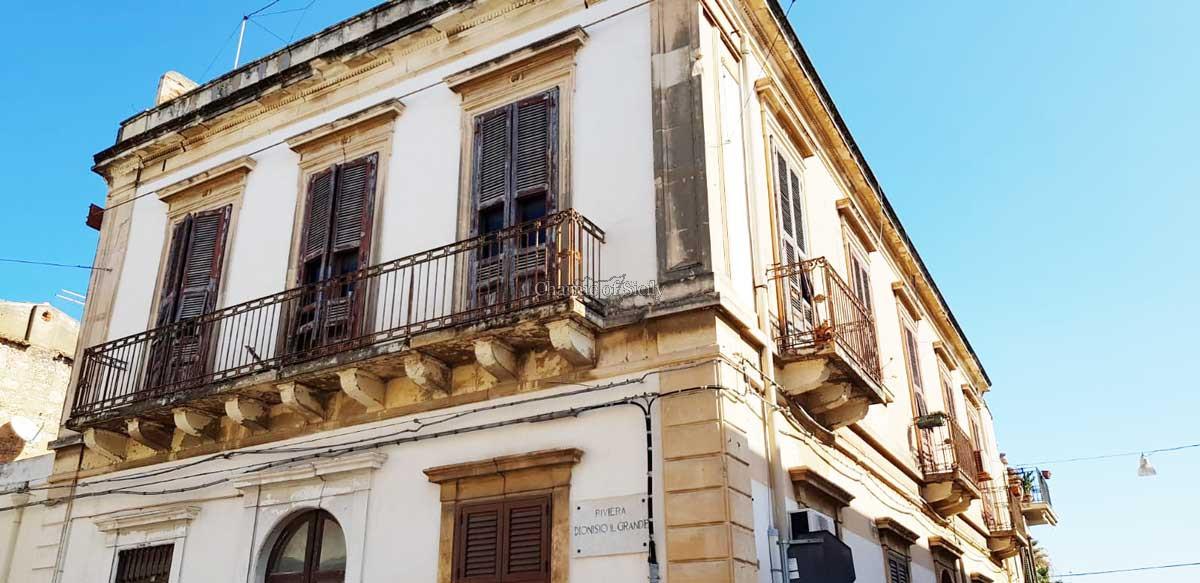 Palazzo in vendita a Siracusa