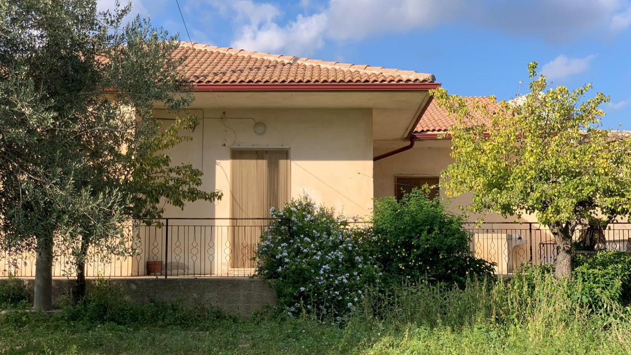 Casa indipendente in vendita a Modica
