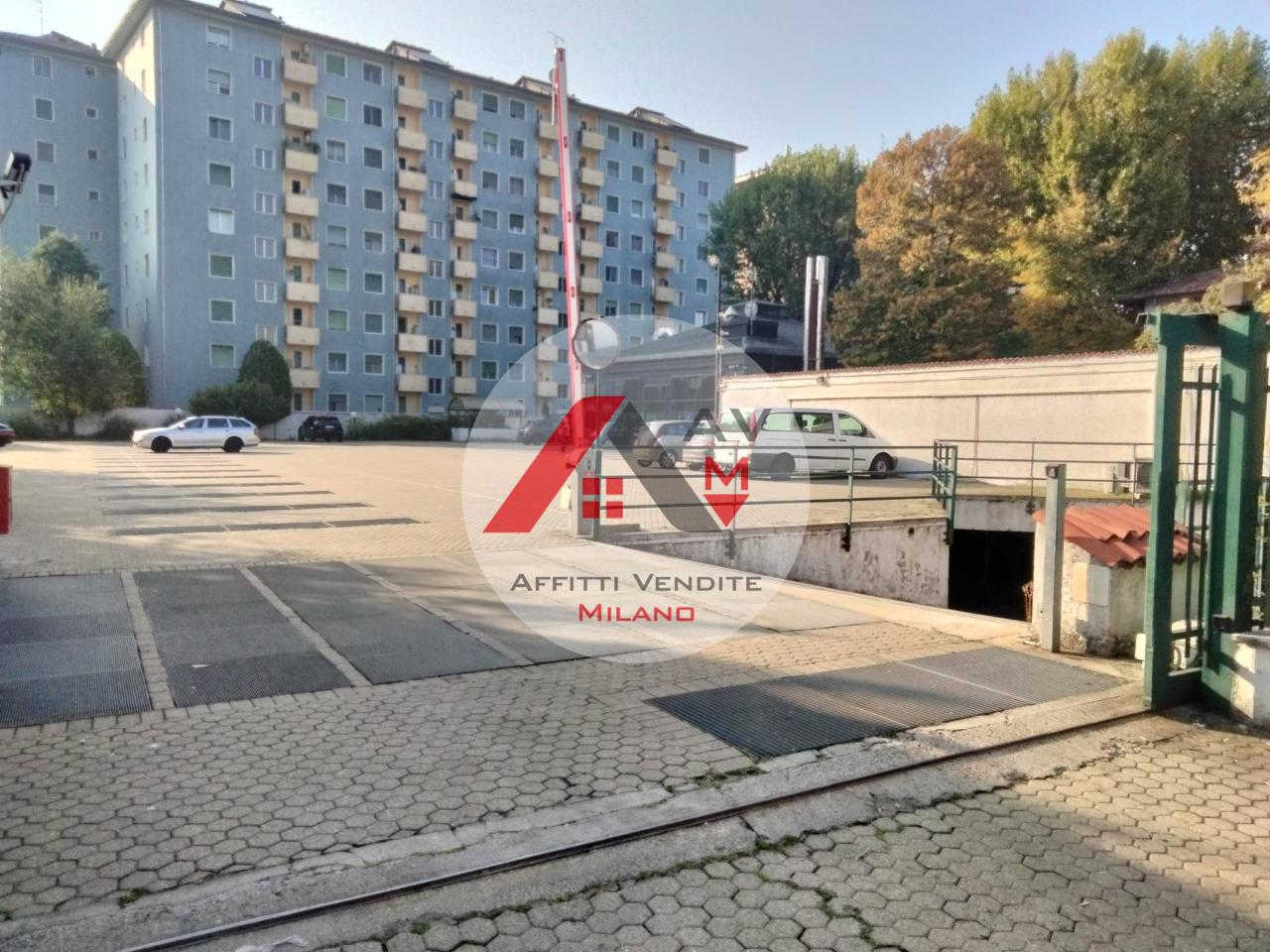 Box in vendita a Milano