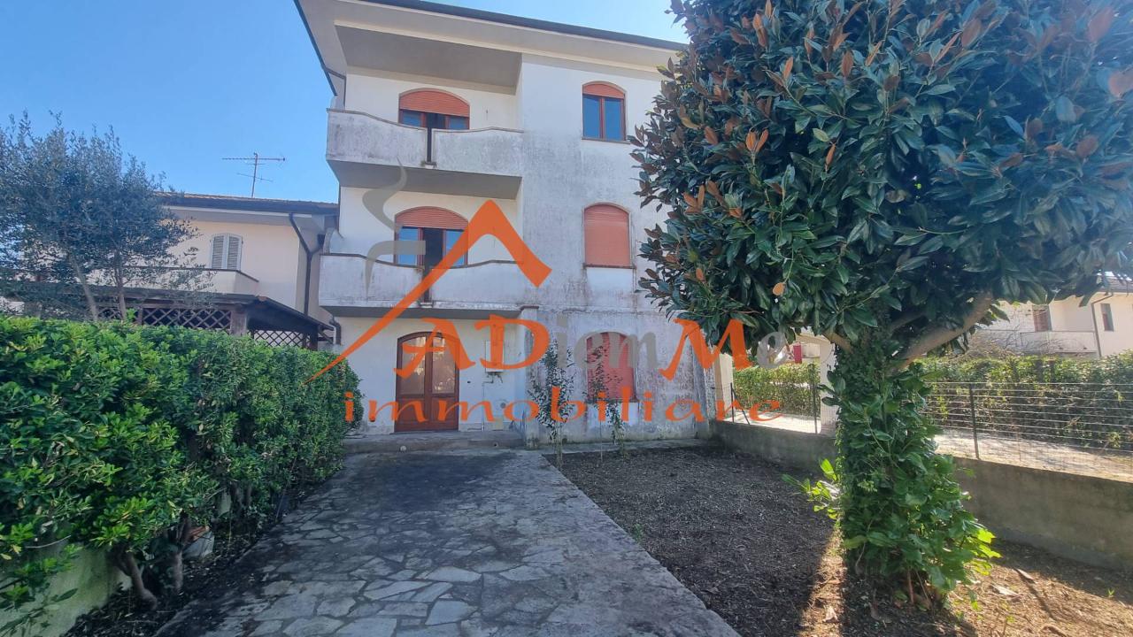 Palazzo in vendita a Vecchiano