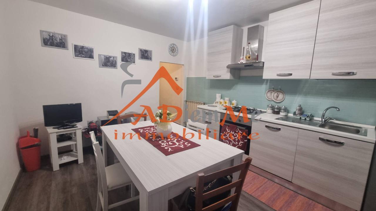 Casa indipendente in affitto a Cascina