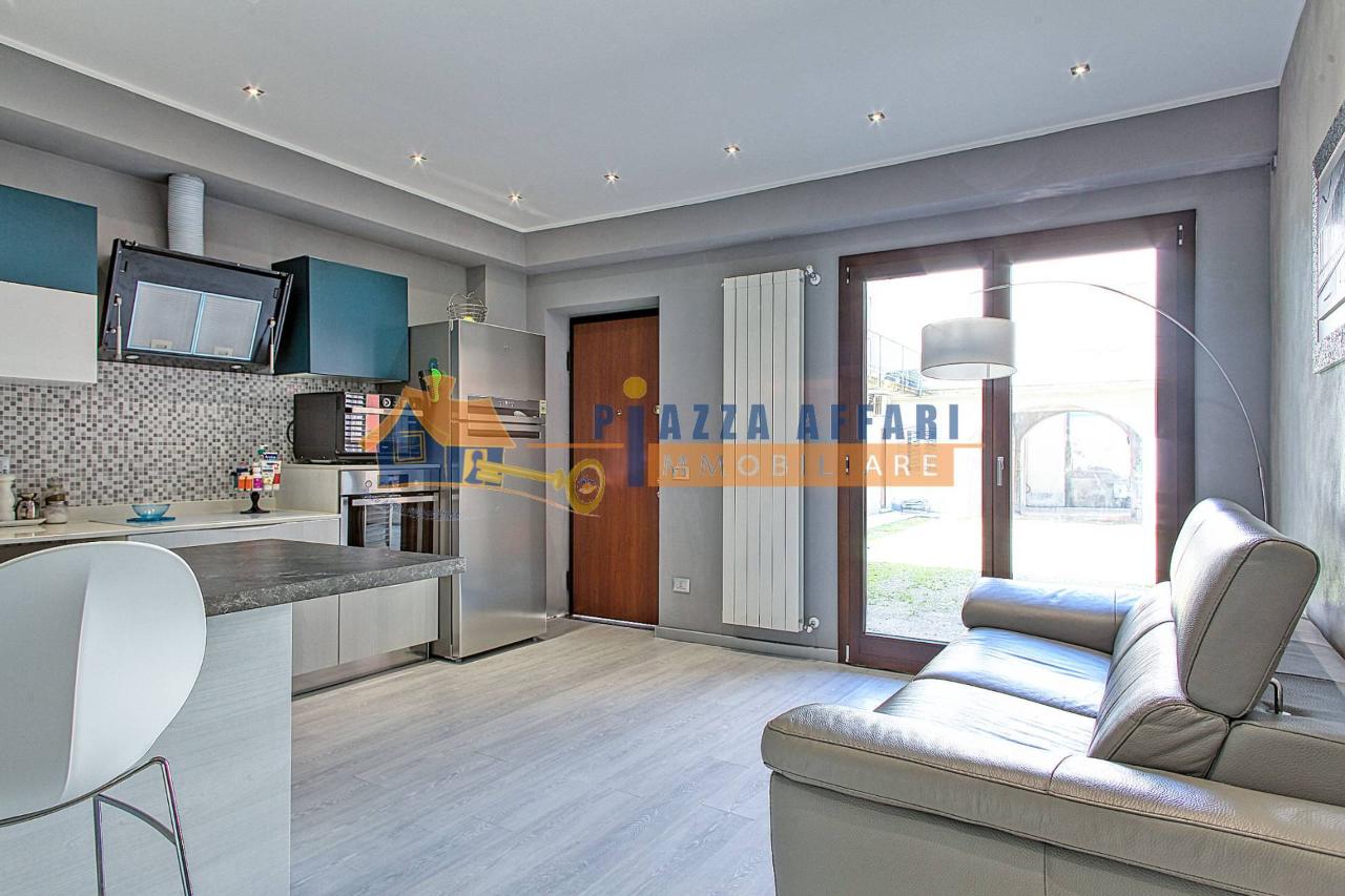 Appartamento in vendita a Mornago