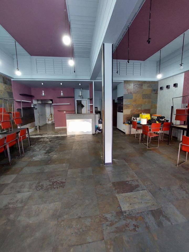 Negozio in vendita a Firenze