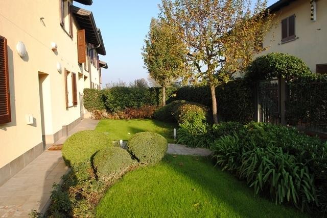 Villa a schiera in vendita a Pavia