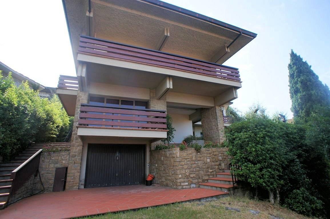 Villa in vendita a Monsummano Terme