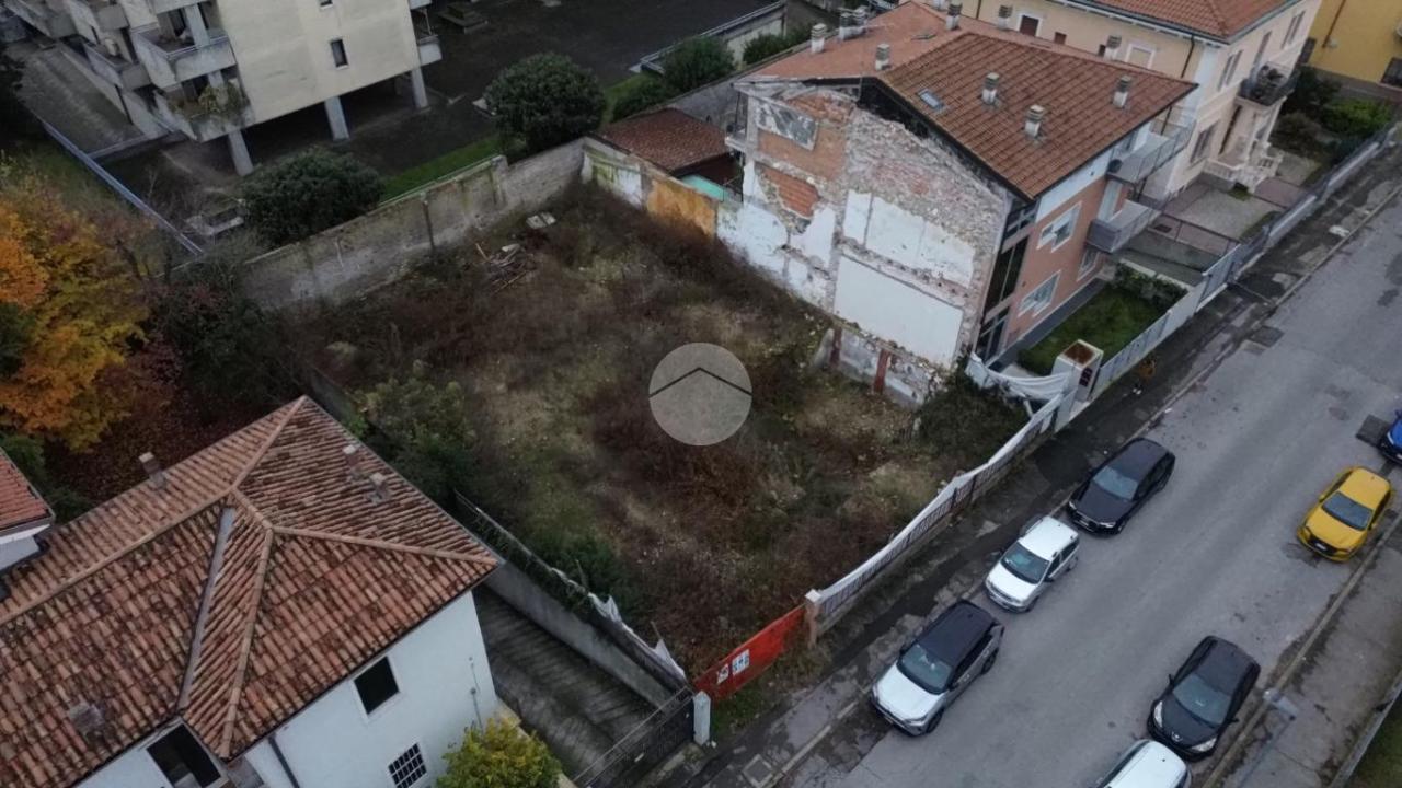 Terreno edificabile in vendita a Verona