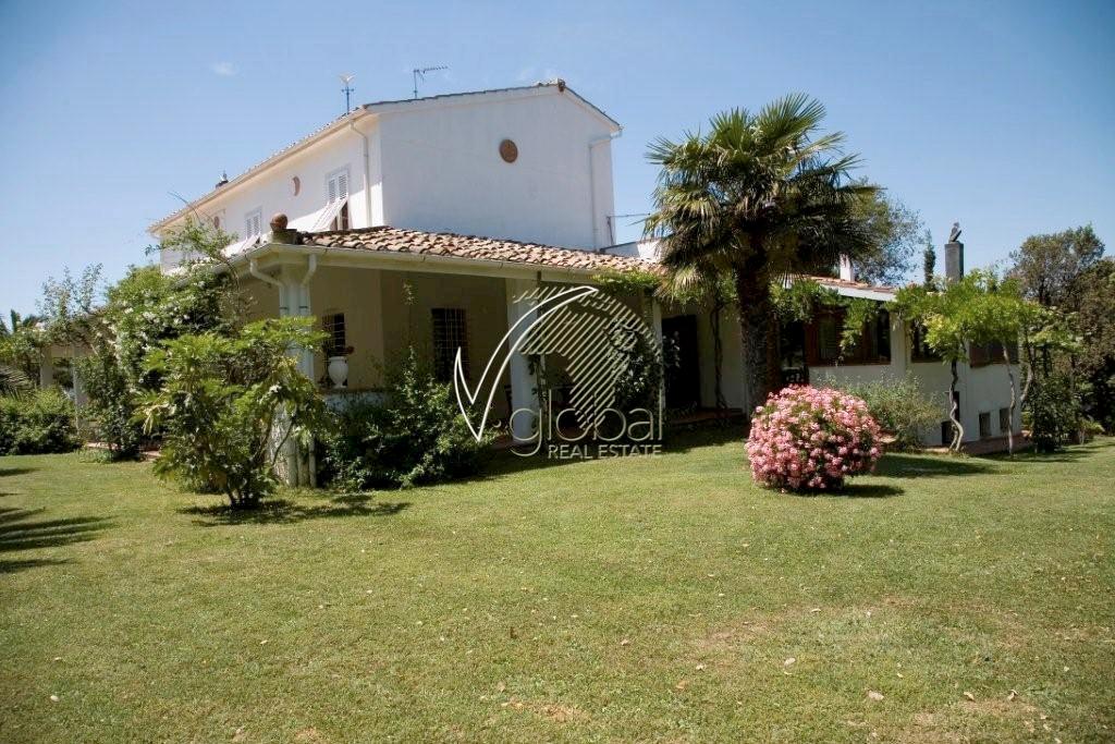 Villa in vendita a Rosignano Marittimo