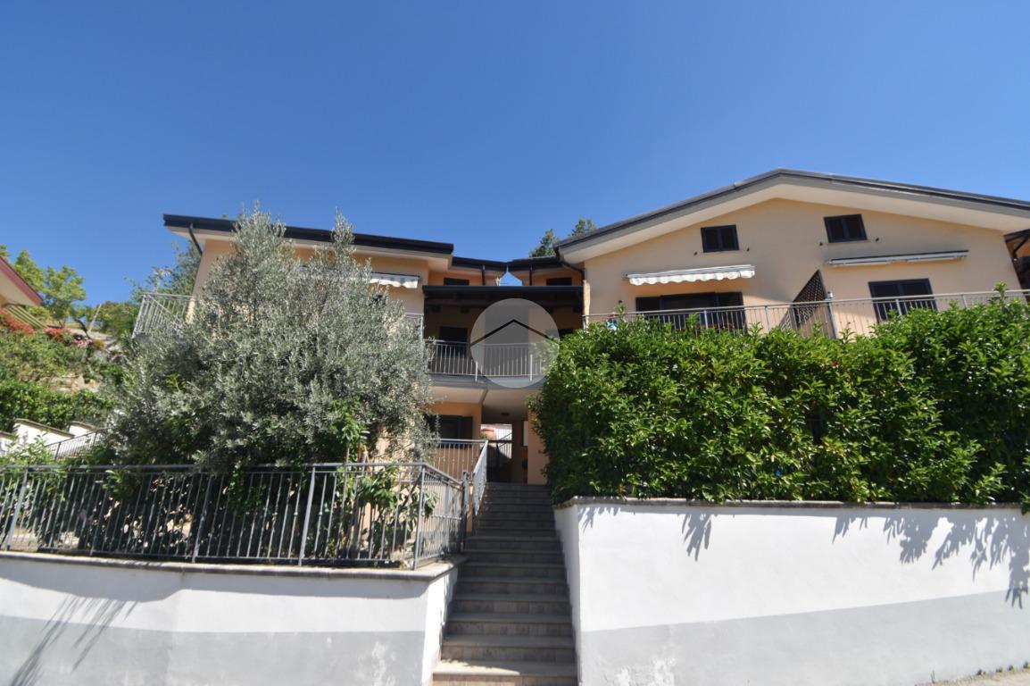 Appartamento in vendita a Prignano Cilento