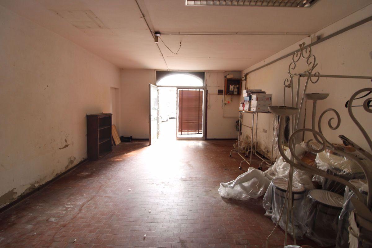 Laboratorio in vendita a Pontedera