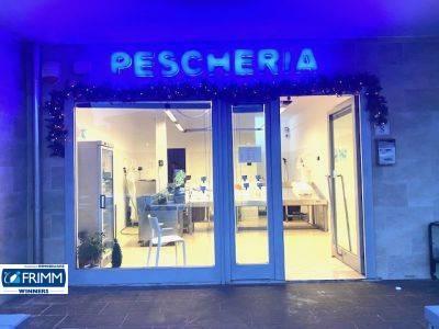Locale commerciale in affitto a Roma
