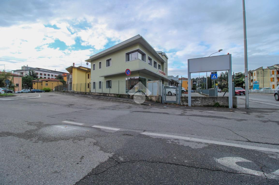 Ufficio in affitto a Gavardo