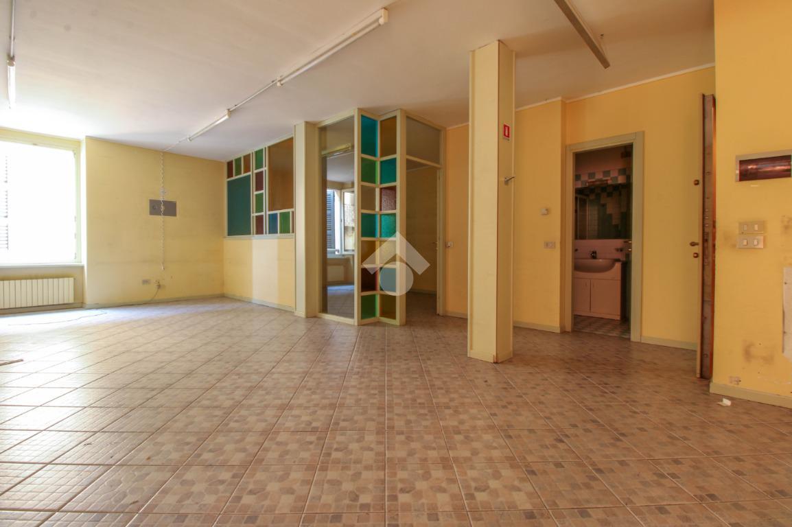 Ufficio in vendita a Salo'