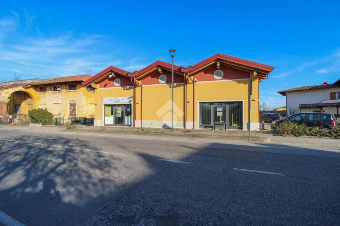 Negozio in vendita a Manerba Del Garda