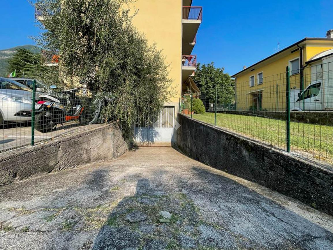 Magazzino in vendita a Salo'