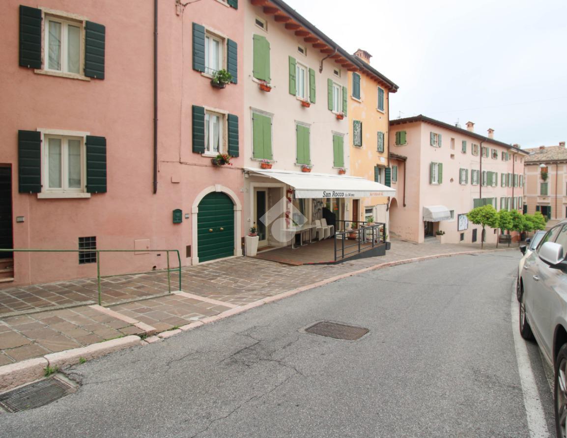 Albergo in vendita a Gargnano
