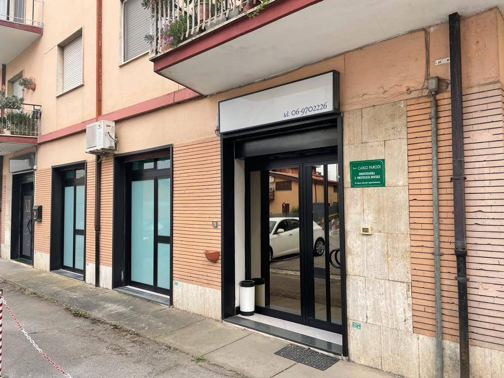 Locale commerciale in affitto a Colleferro