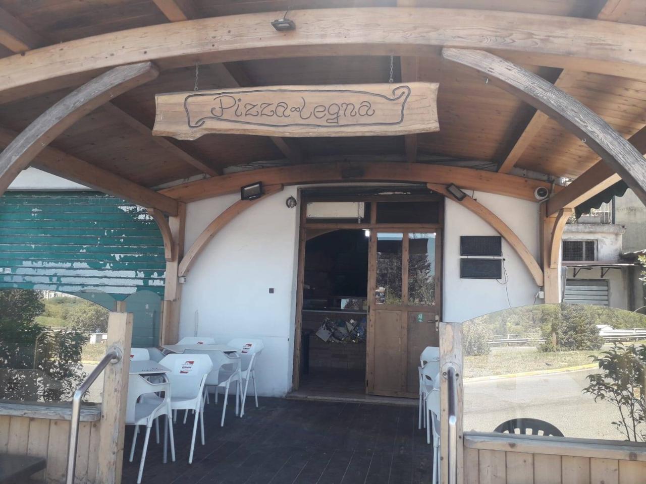 Esercizio commerciale in vendita a Colleferro