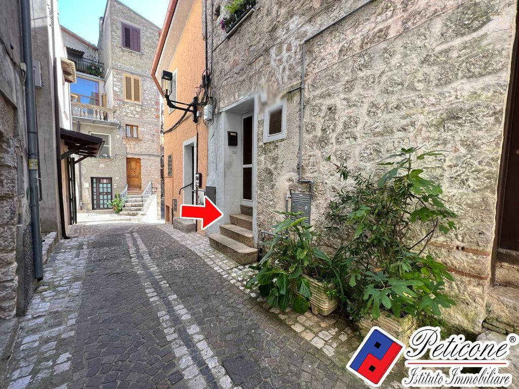 Appartamento in vendita a Lenola