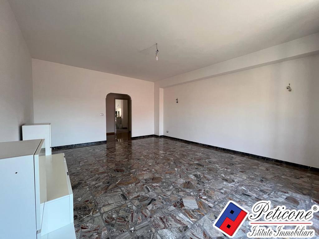 Appartamento in vendita a Fondi