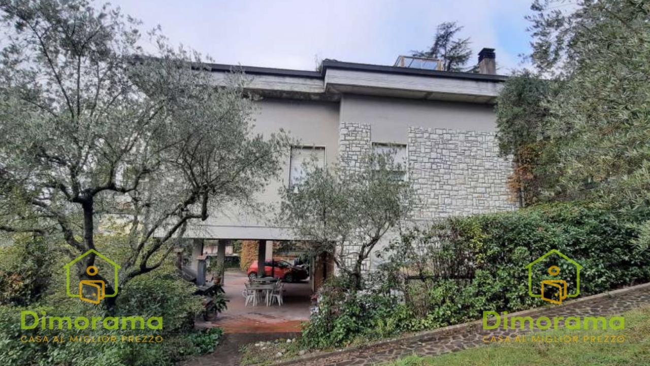 Villa in vendita a Perugia