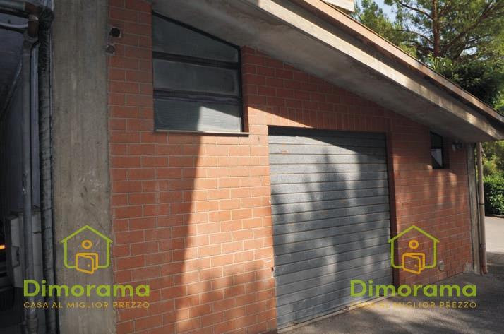 Magazzino in vendita a Perugia