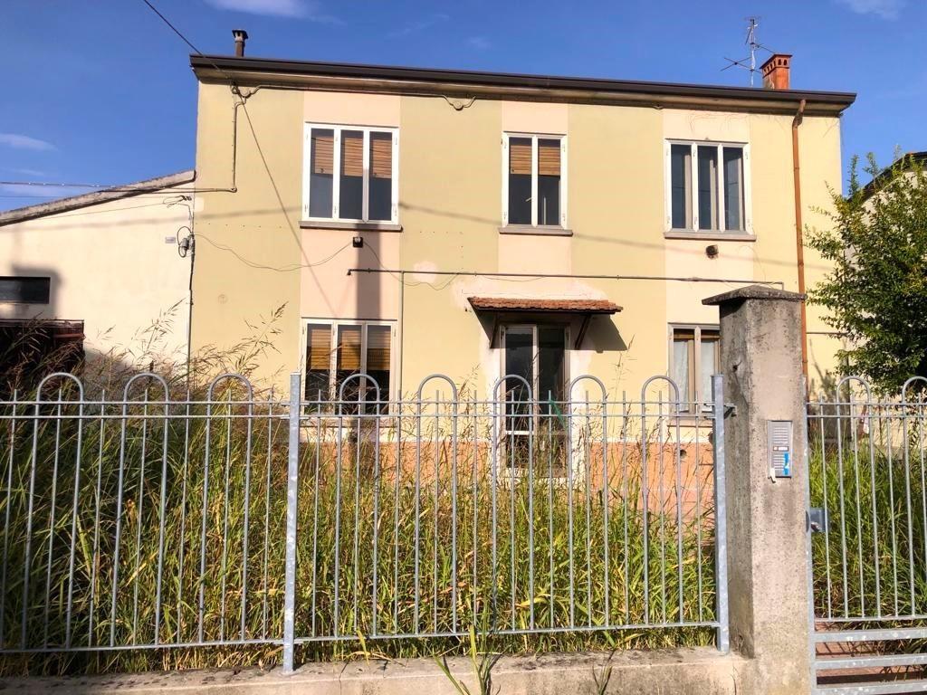 Casa indipendente in vendita a Valeggio Sul Mincio