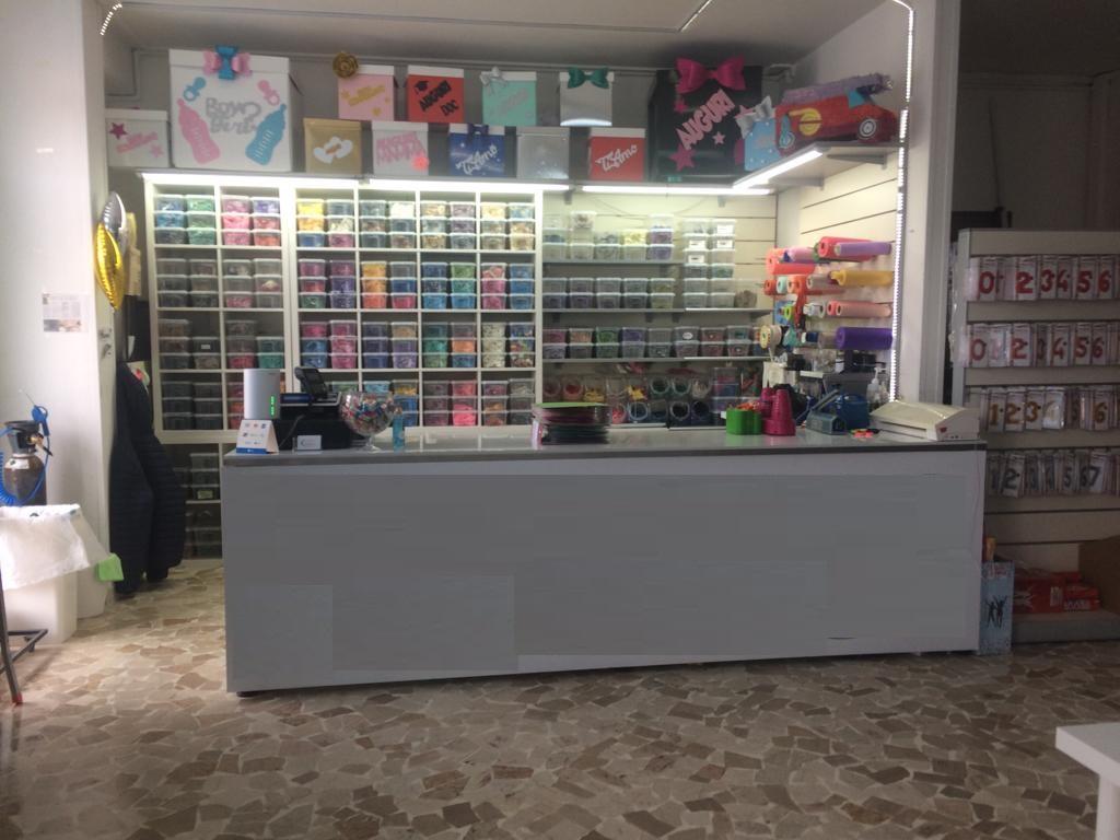 Negozio in vendita a Valeggio Sul Mincio