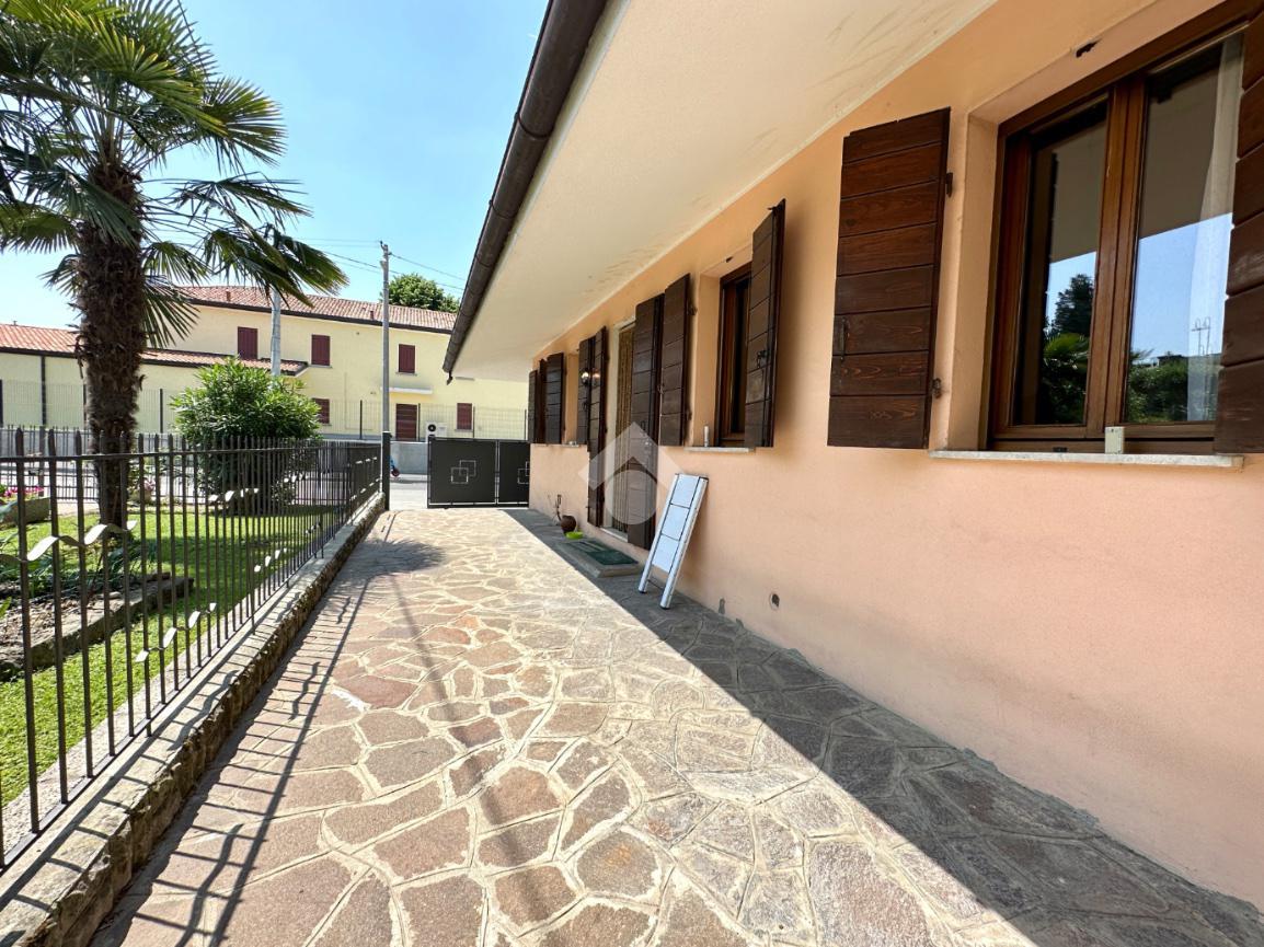 Casa indipendente in vendita a Padova