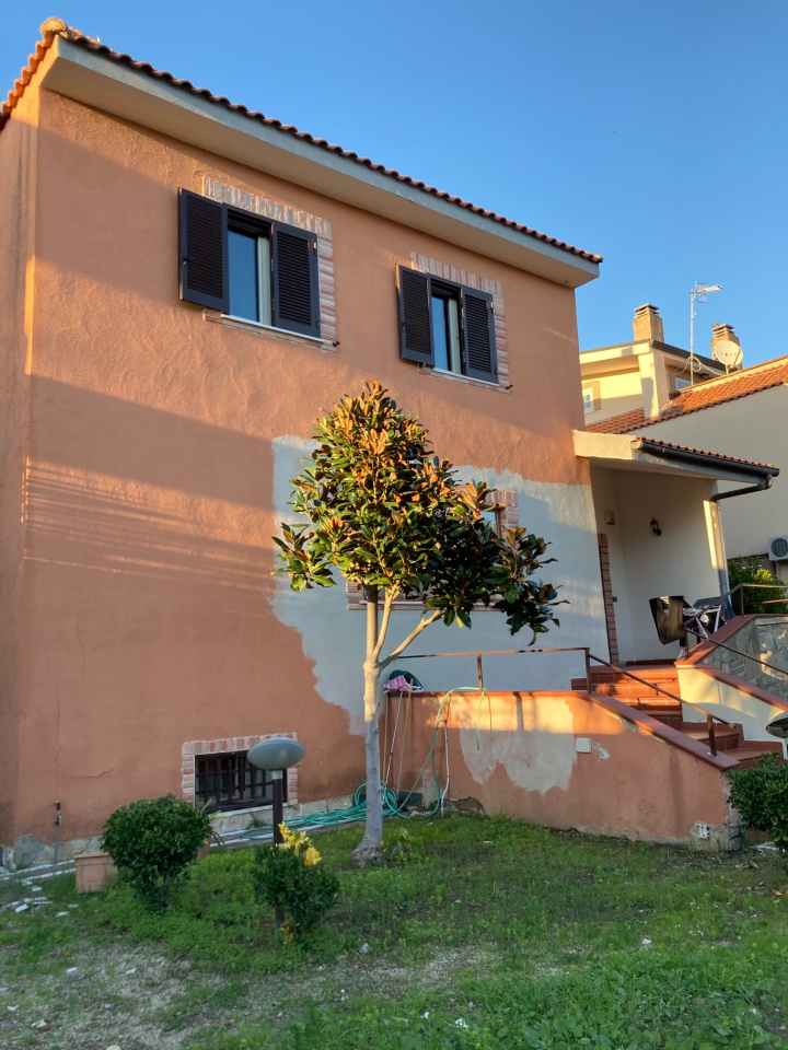 Villa in affitto a Castel Volturno