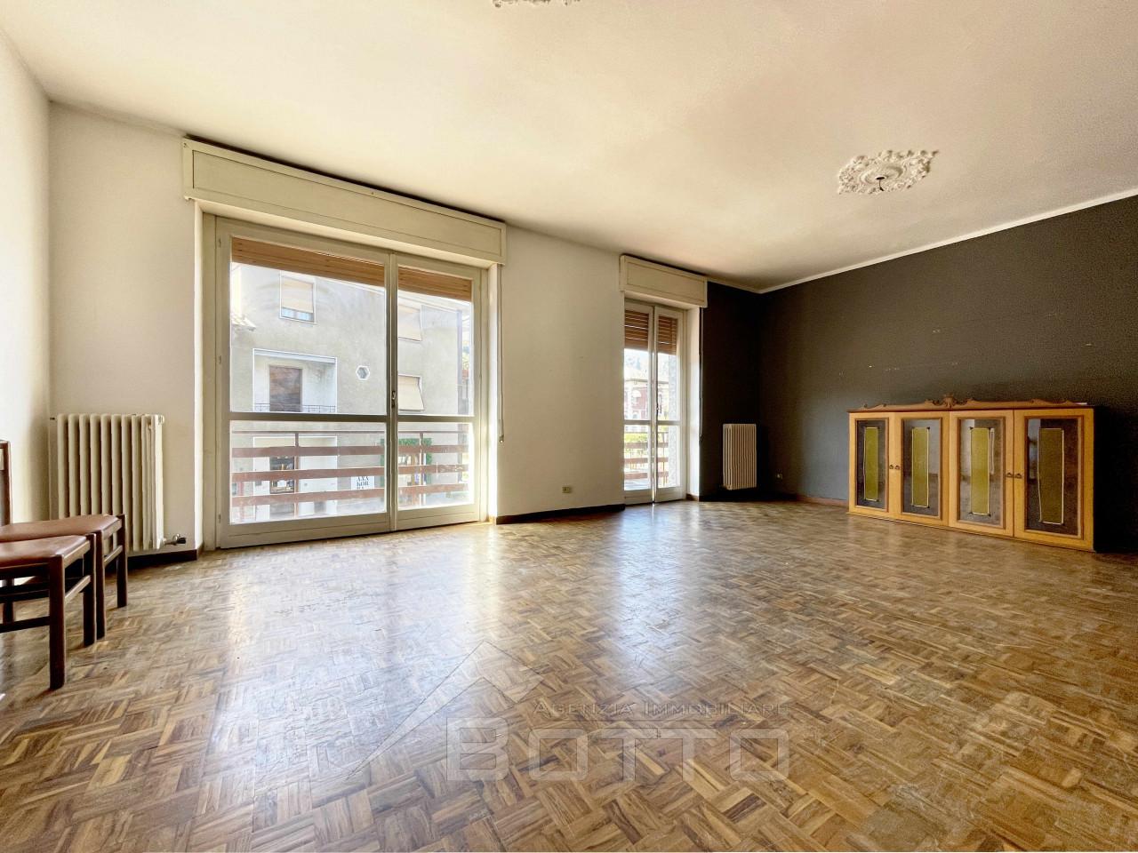 Appartamento in vendita a San Maurizio D'Opaglio