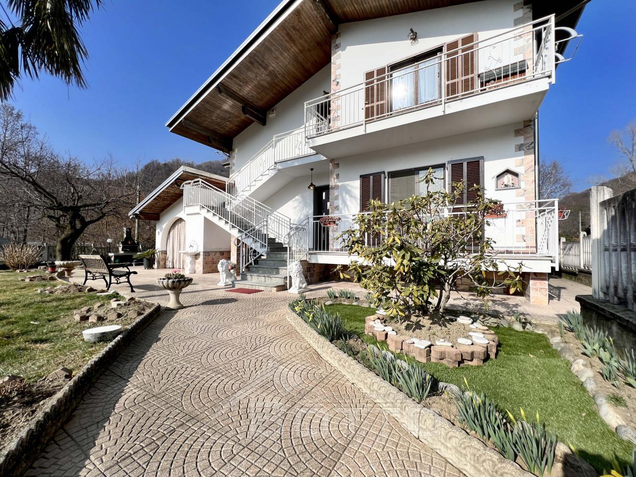 Casa indipendente in vendita a Varallo