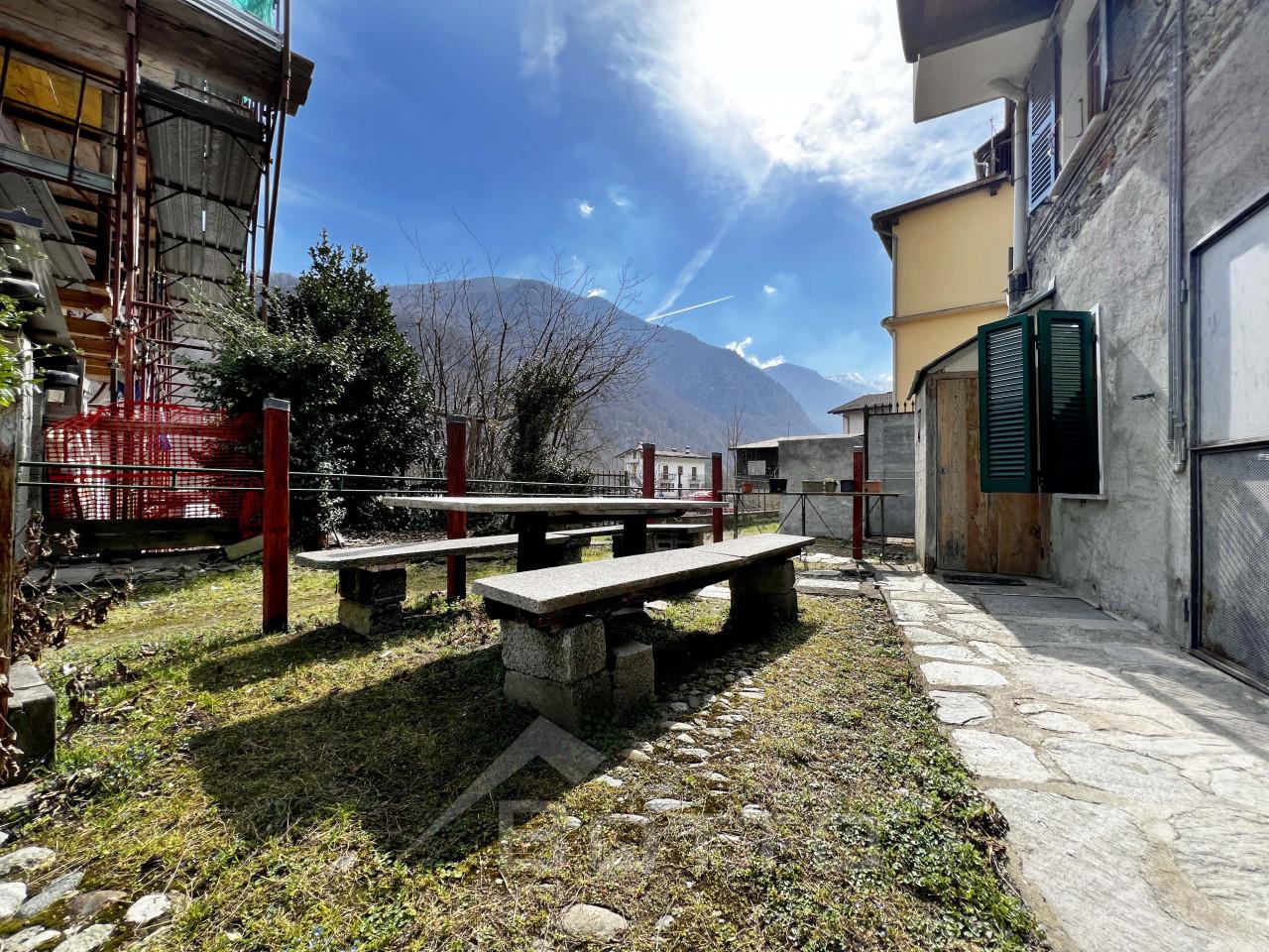 Casa indipendente in vendita a Scopa