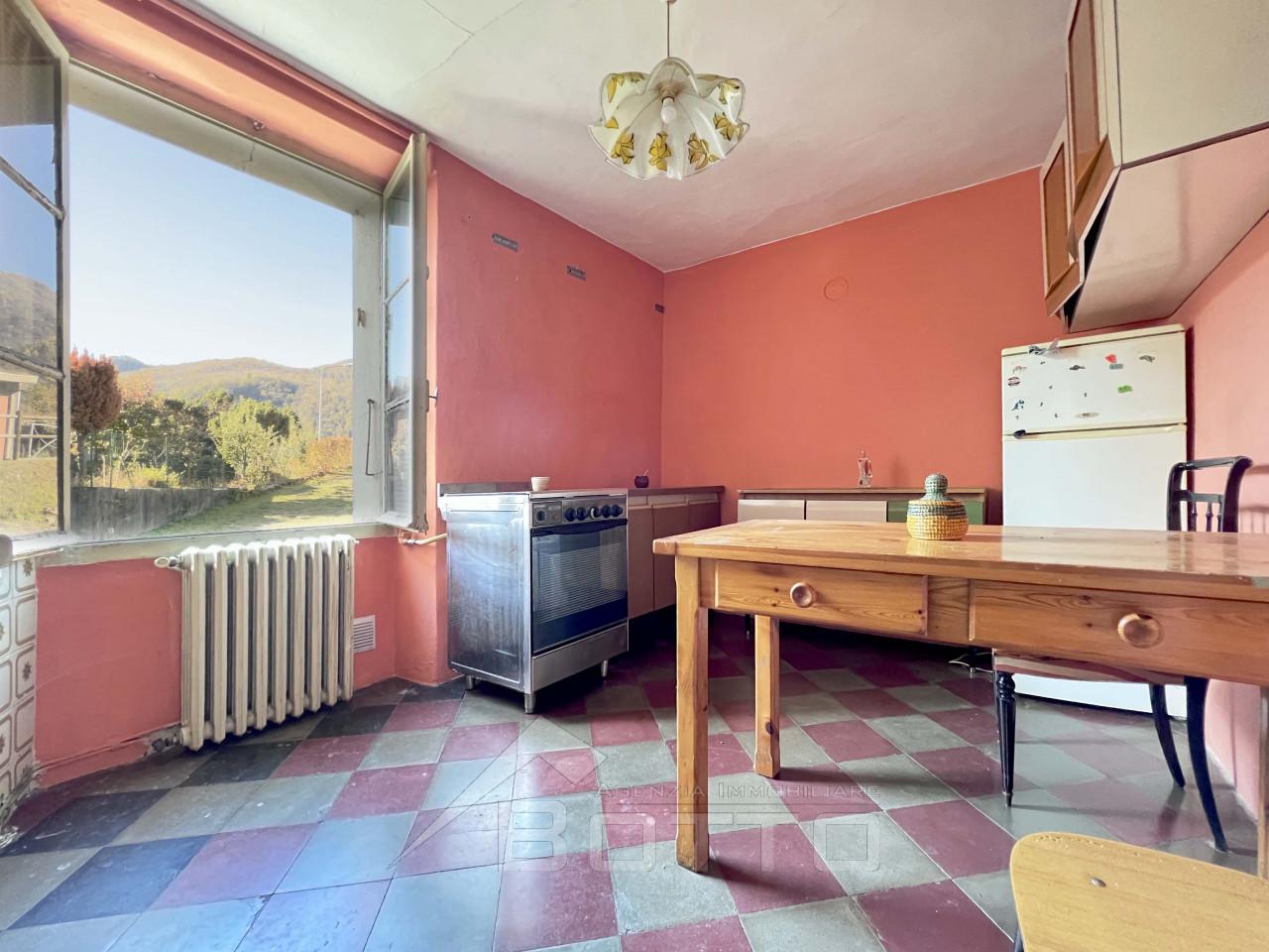 Appartamento in vendita a Varallo