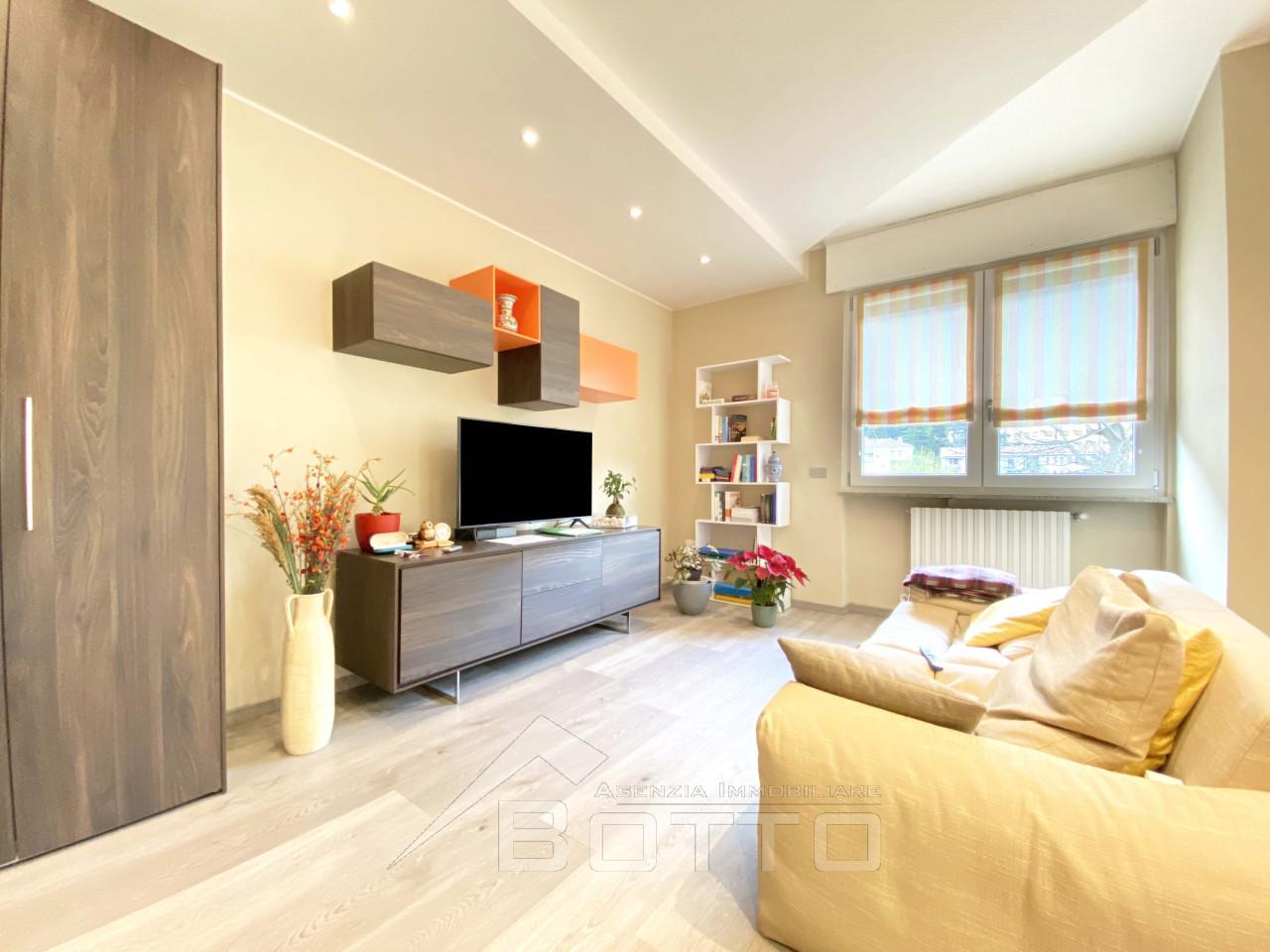 Appartamento in vendita a Varallo